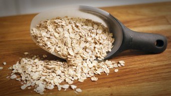Natural oatmeal face mask: 27 homemade recipes
